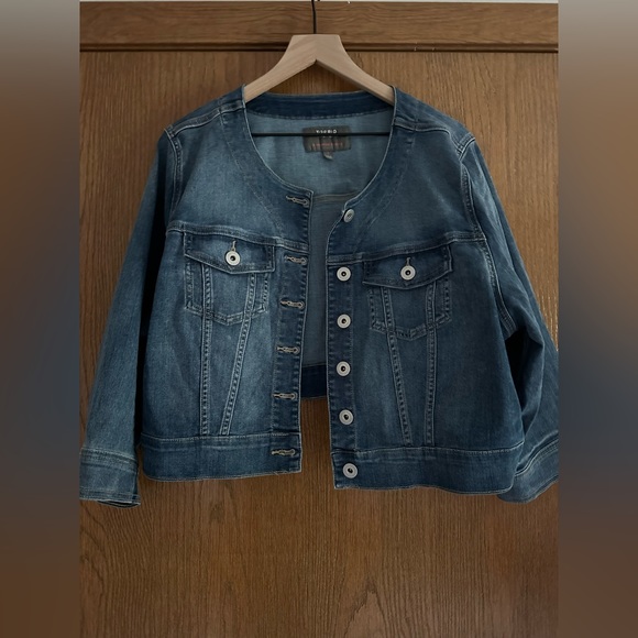 torrid | Jackets & Coats | Torrid Collarless Cropped Denim Jacket Size ...
